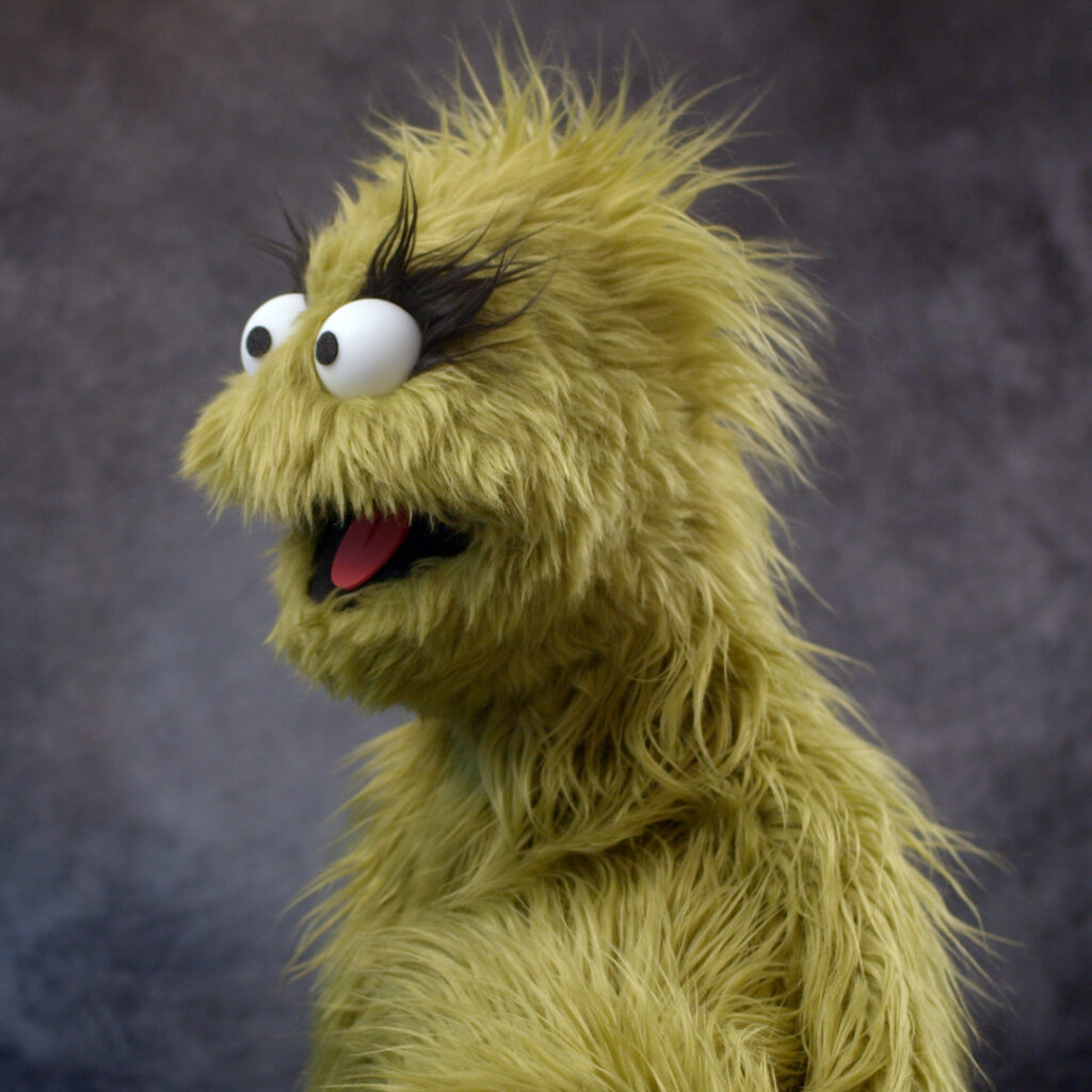 Professional Live Hands Monster Puppet (green) – Operation: Puppet