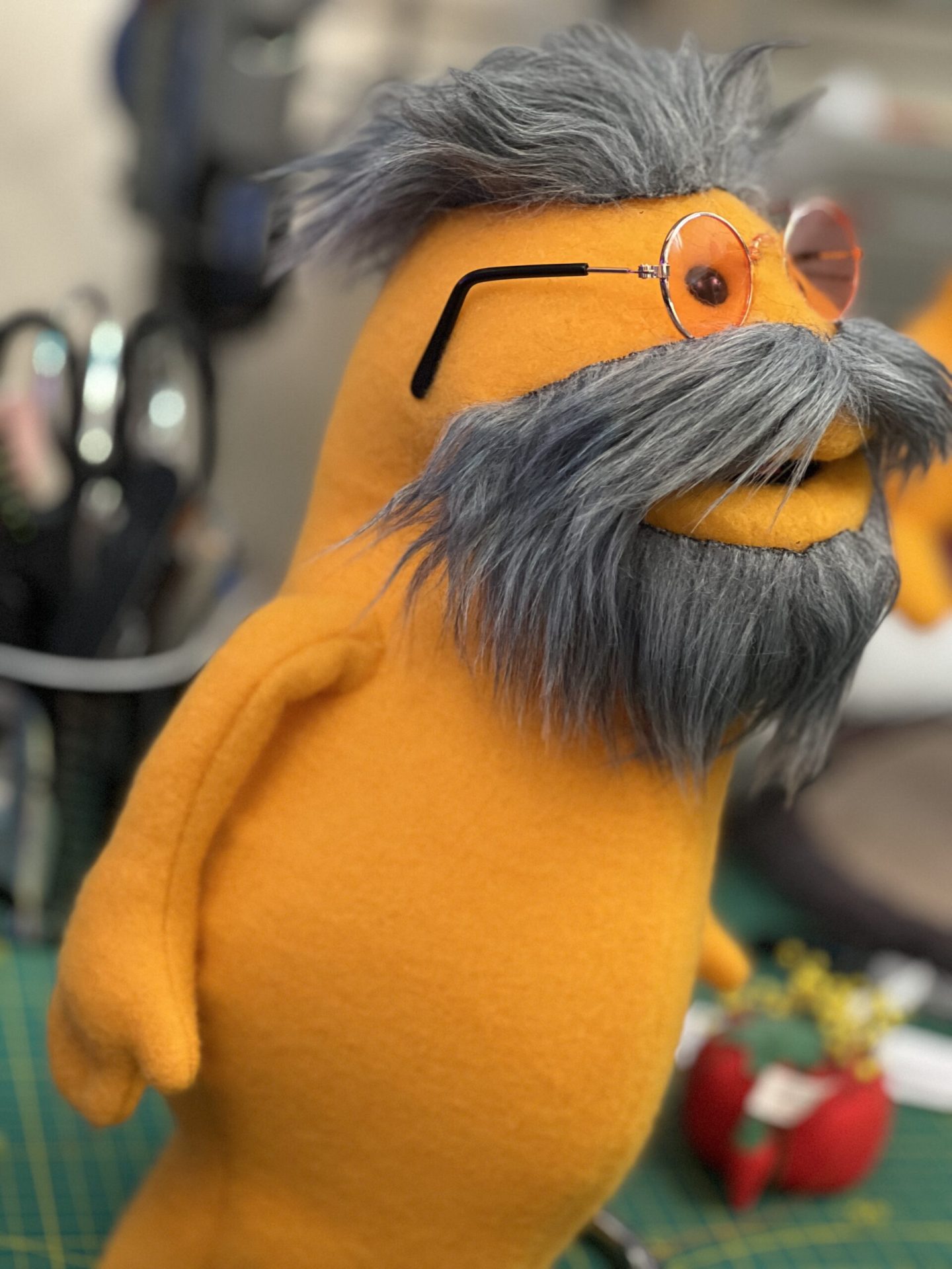 Custom Bearded Smol – Operation: Puppet