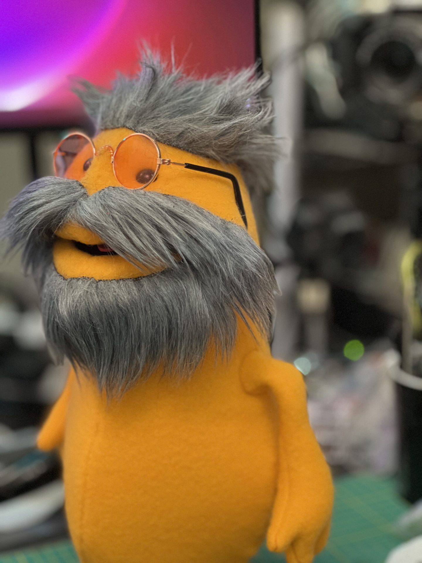Custom Bearded Smol – Operation: Puppet