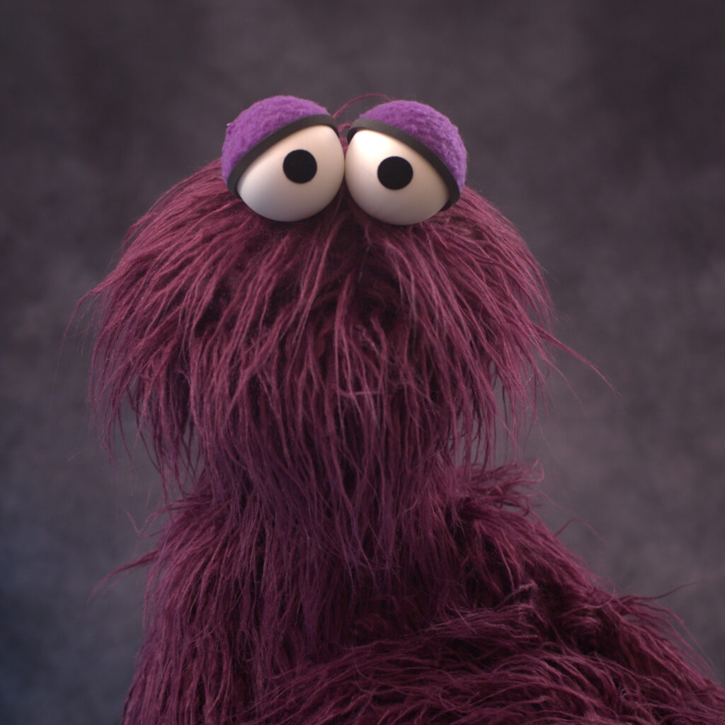 Professional Live Hands Monster Puppet (purple) – Operation: Puppet