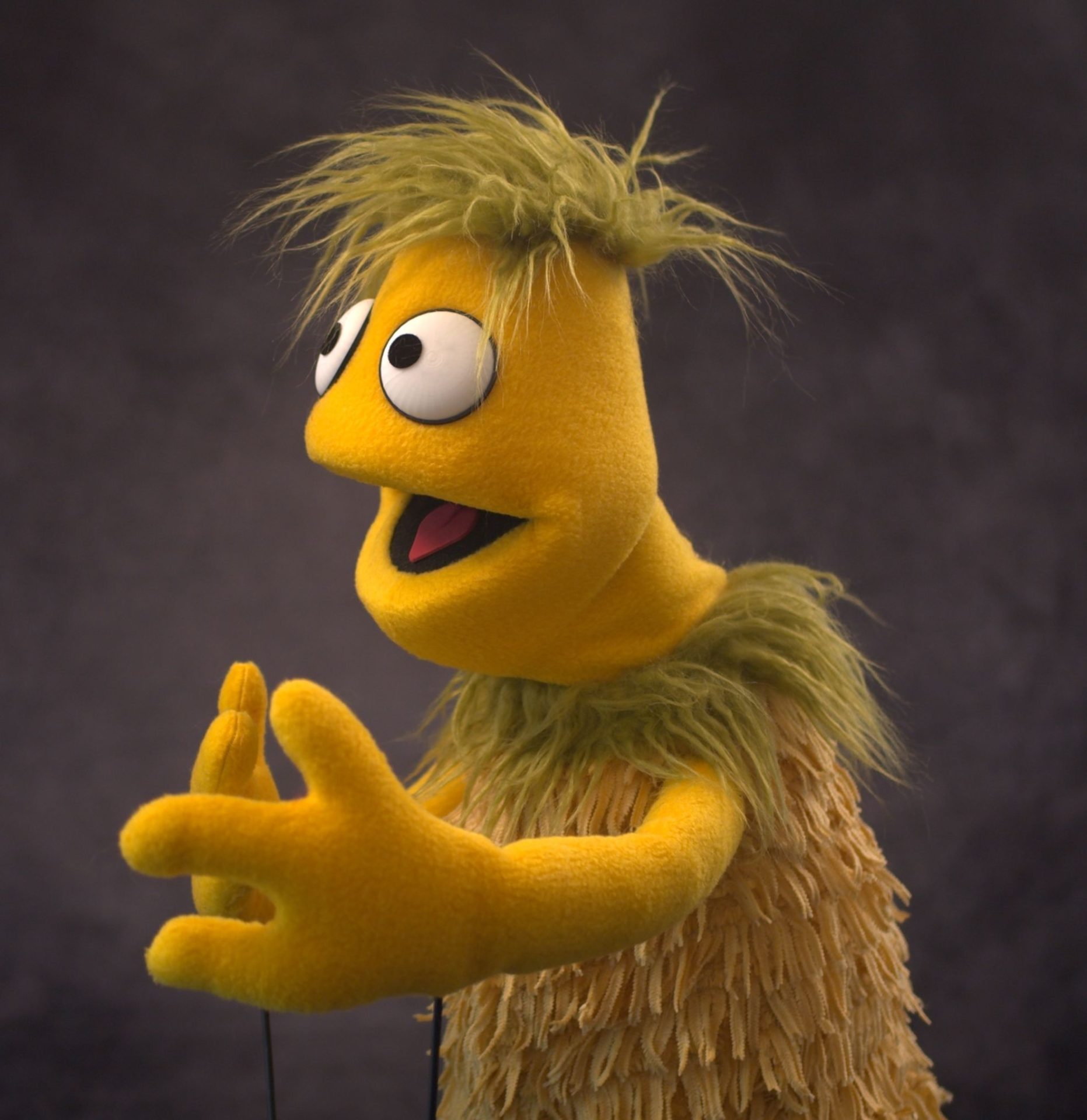 Professional Hand Puppet Yellow Nurnee – Operation: Puppet