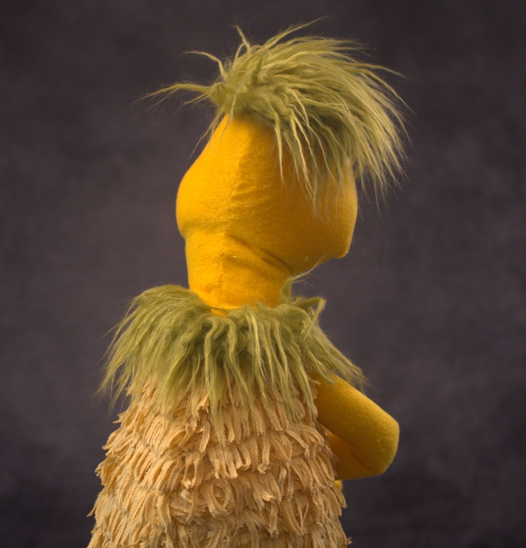 Professional Hand Puppet Yellow Nurnee – Operation: Puppet