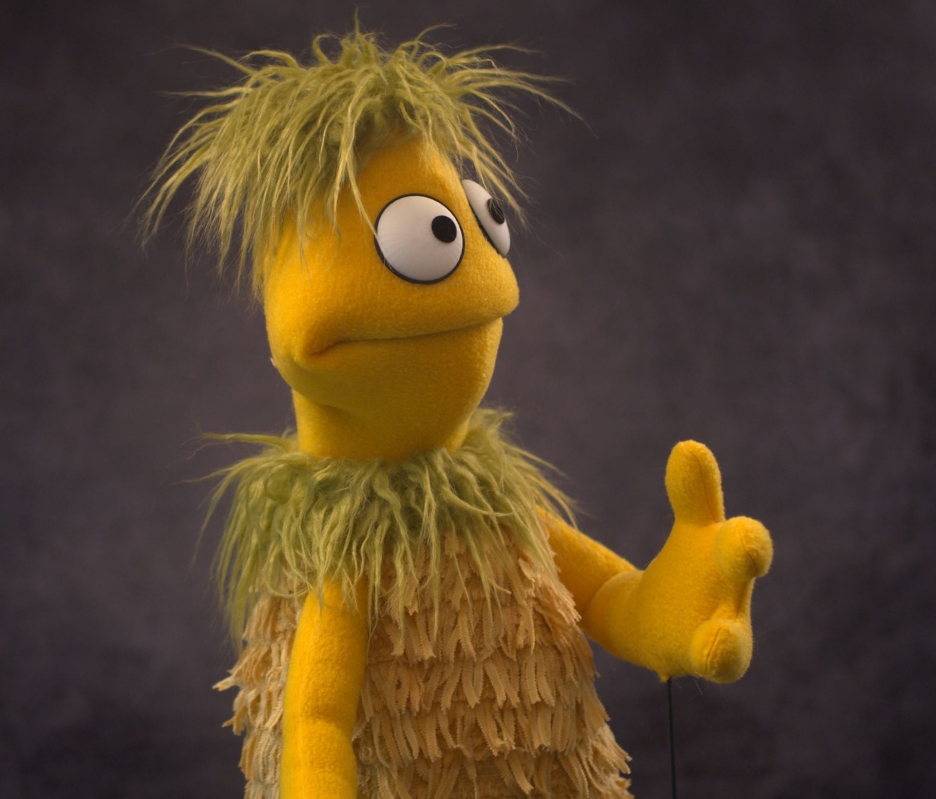 Professional Hand Puppet Yellow Nurnee – Operation: Puppet