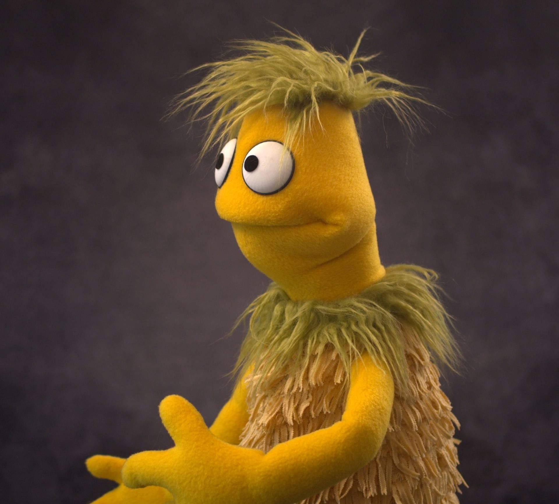 Professional Hand Puppet Yellow Nurnee – Operation: Puppet