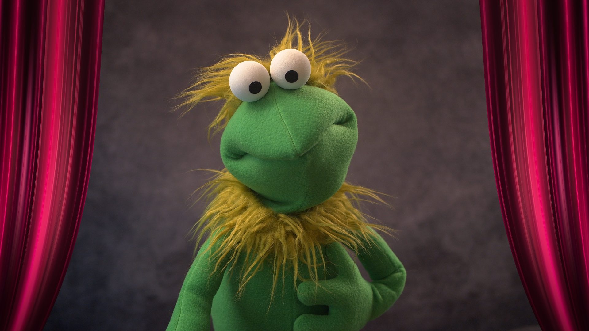 Green Greeblee Hand Puppet – Operation: Puppet